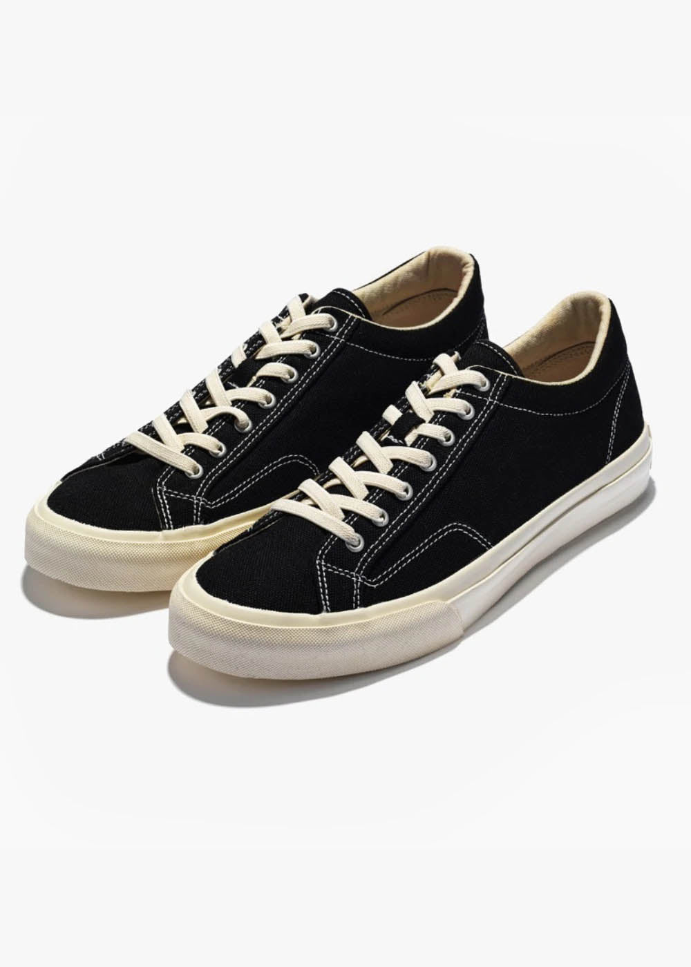 SHOES & ACC – LE VIN